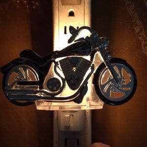 Harley-Davidson | Accents | Motorcycle Chopper Night Light Silver ...
